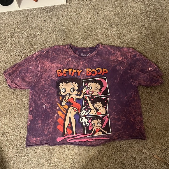 Betty Boop | Tops | Betty Boop Graphic Tee | Poshmark